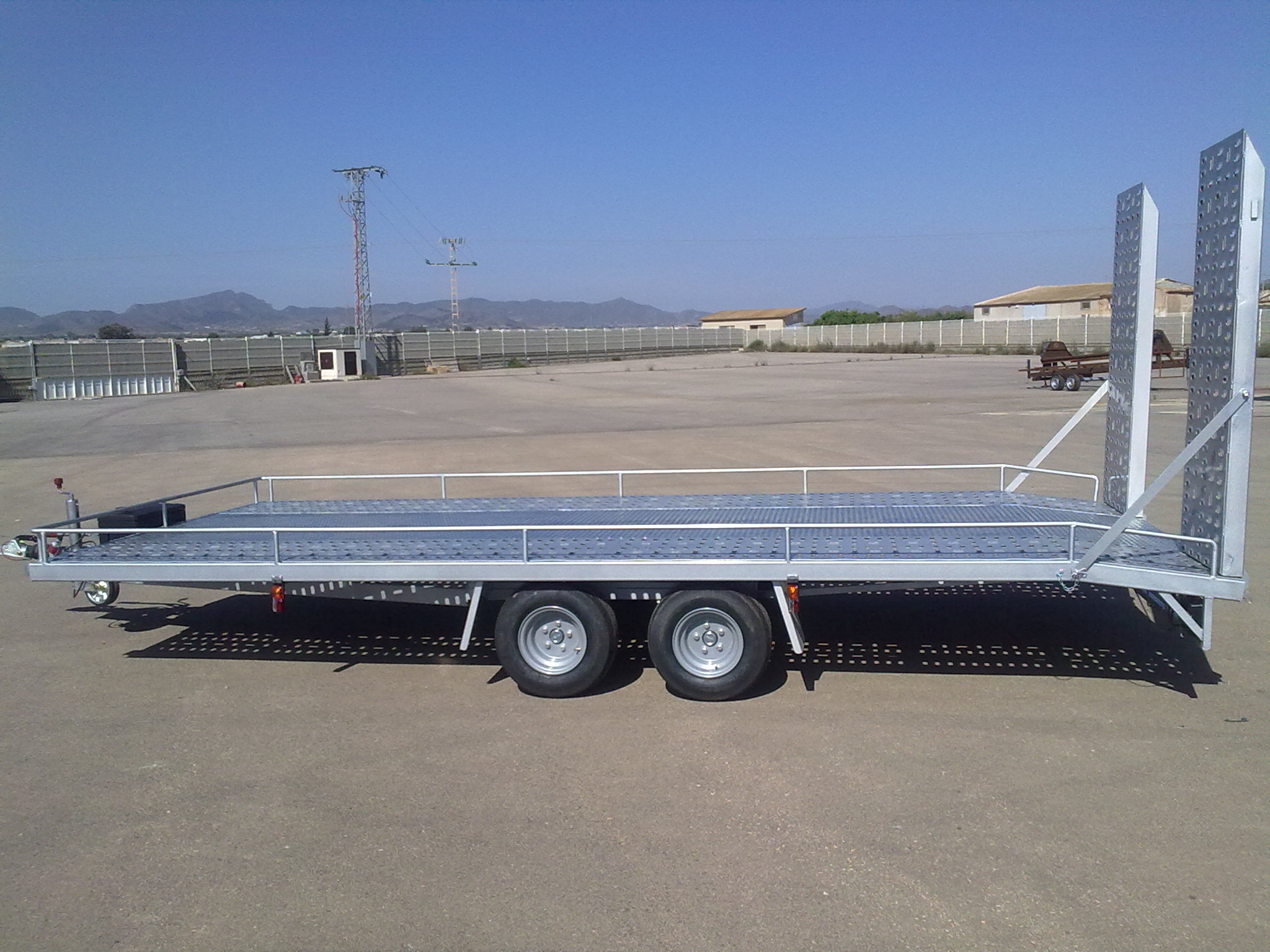 Plataforma Porta Vehículos Hasta 3 500 Kilos Remolques En Murcia